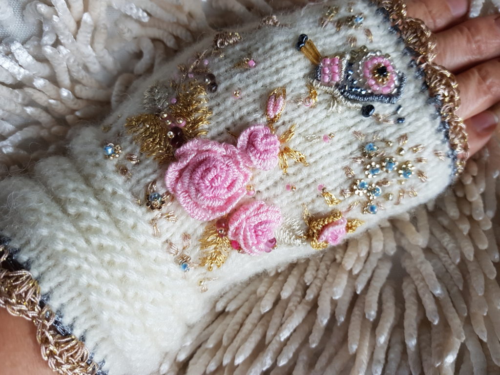 White Mittens with Birds and Butterflies, embroidery .Hand Knitted ...