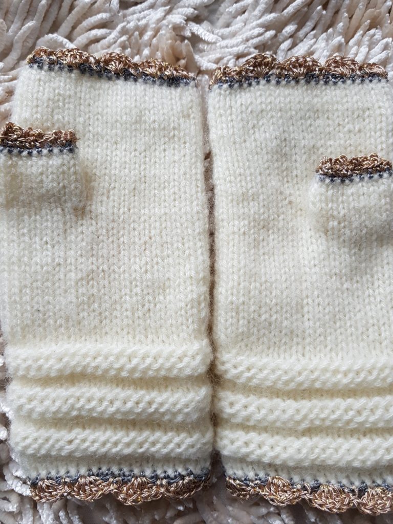 White Mittens with Birds and Butterflies, embroidery .Hand Knitted ...